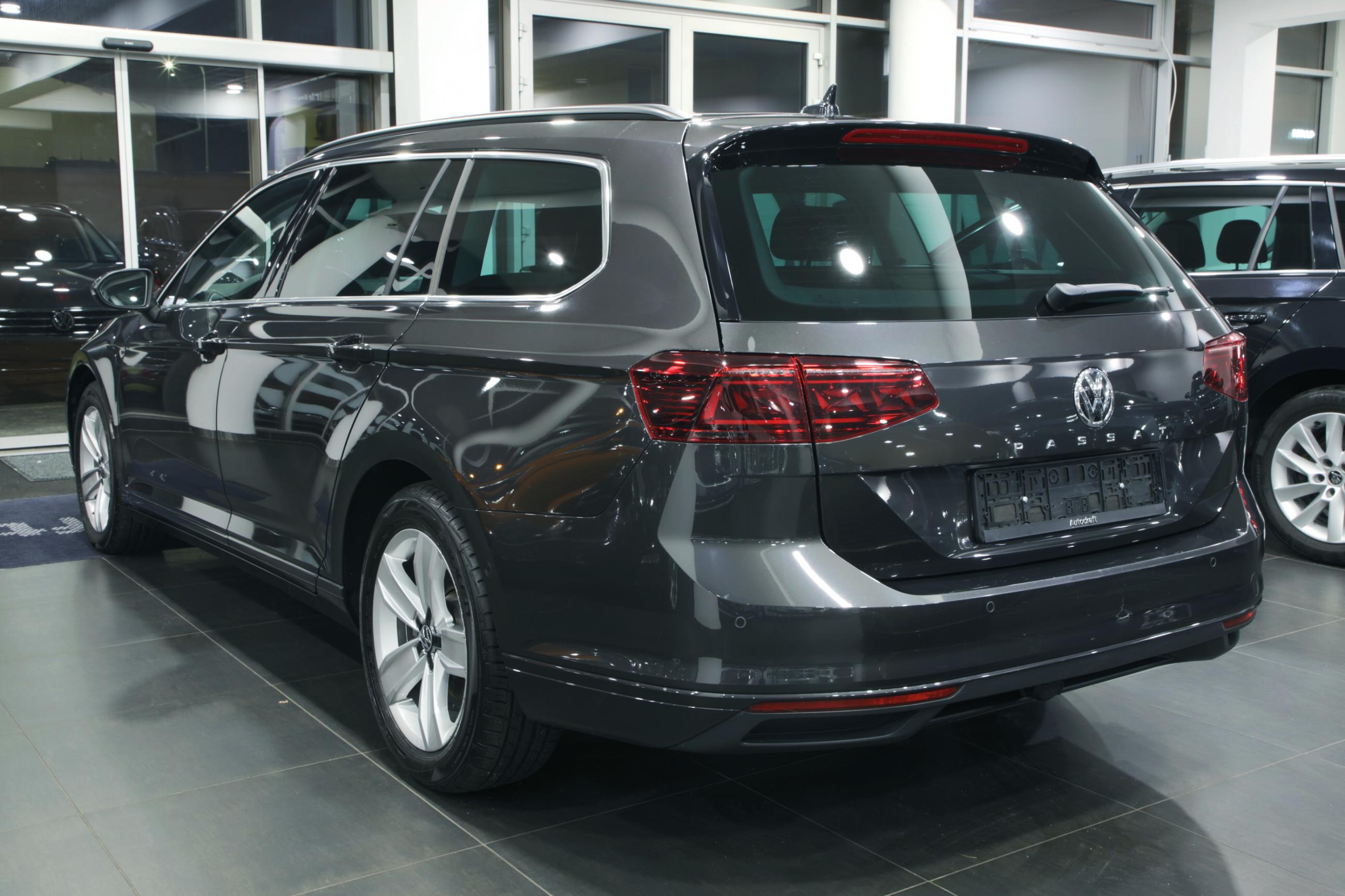 Volkswagen Passat B8 Variant Business 2.0 TDI 110kW DSG / Facelift 2020 ...