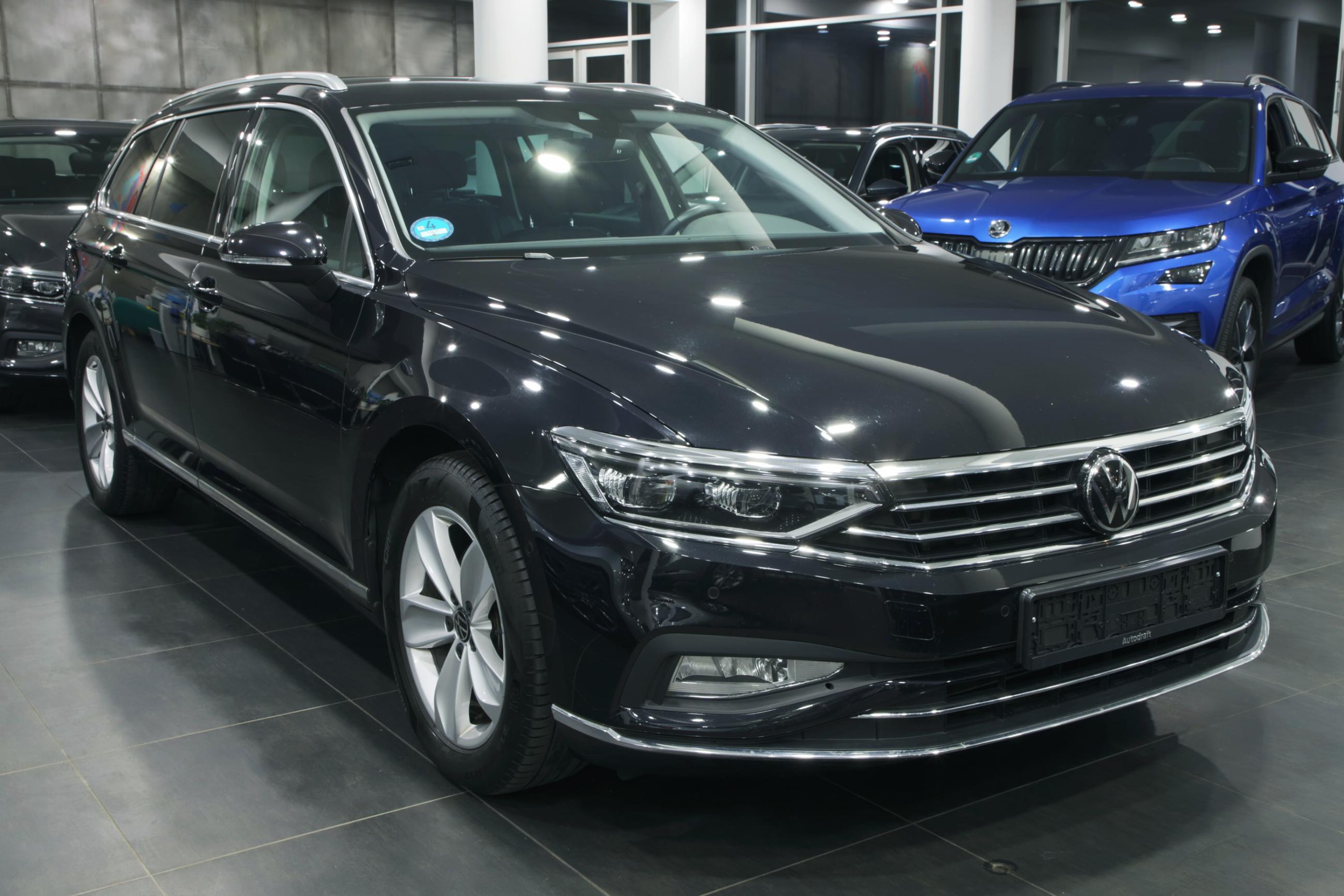 Volkswagen Passat B8 Variant Elegance 2.0 TDI 110kW DSG / Facelift 2020 ...