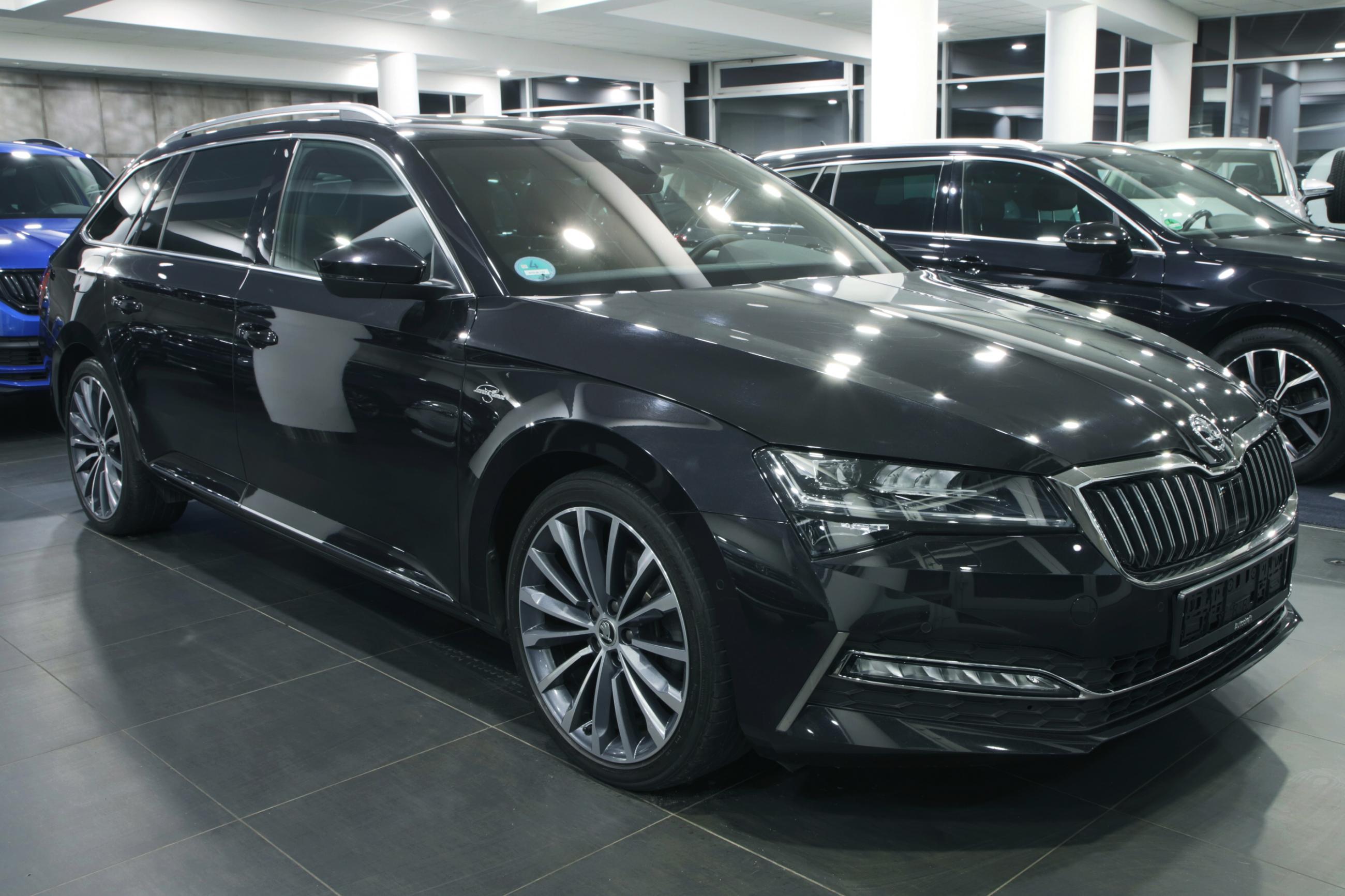 Škoda Superb 3 Combi 2.0 TDI 140kW 4x4 DSG Laurin & Klement / Facelift ...