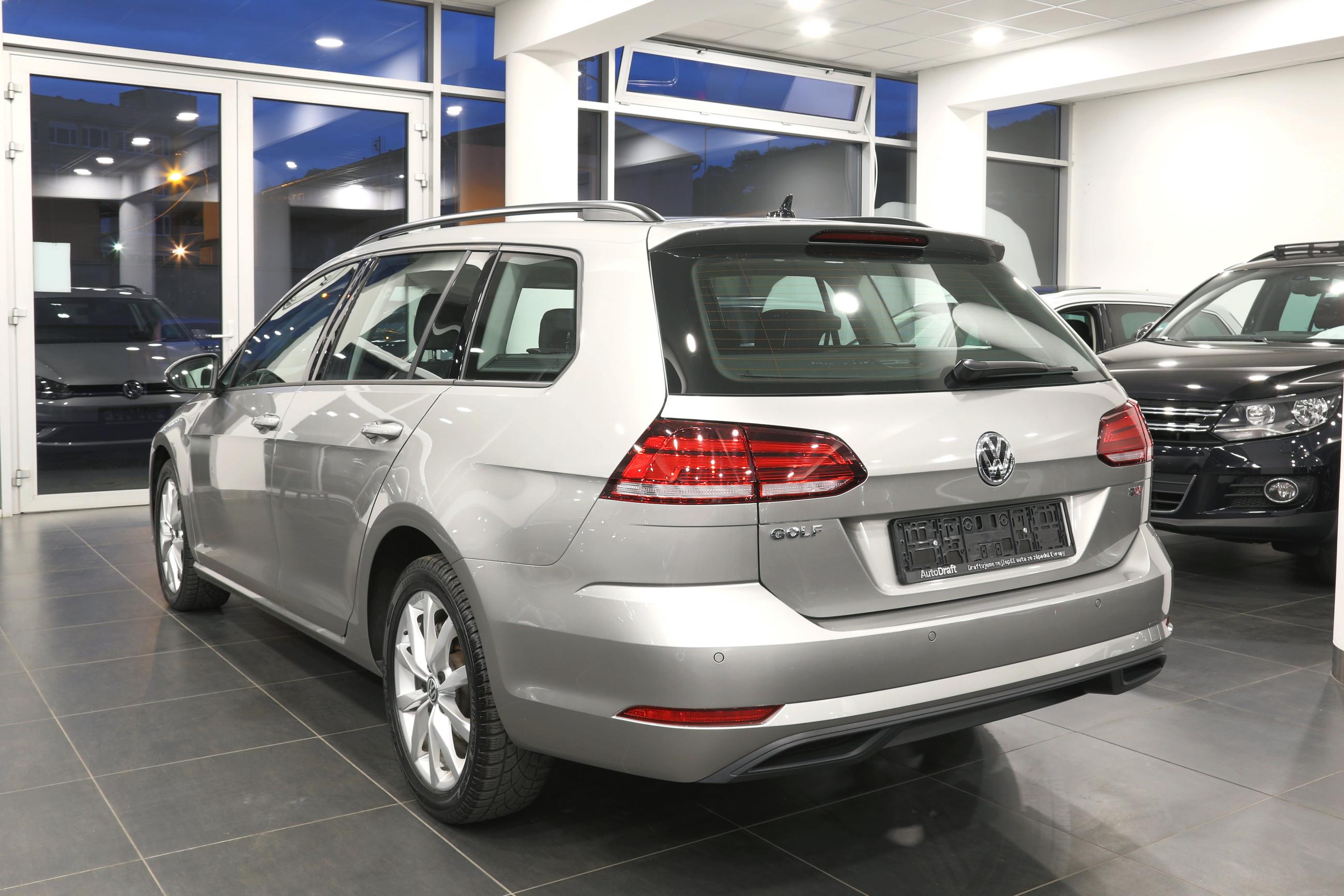 Volkswagen Golf Variant Trendline 1.6 TDI 85 kW | Autodraft