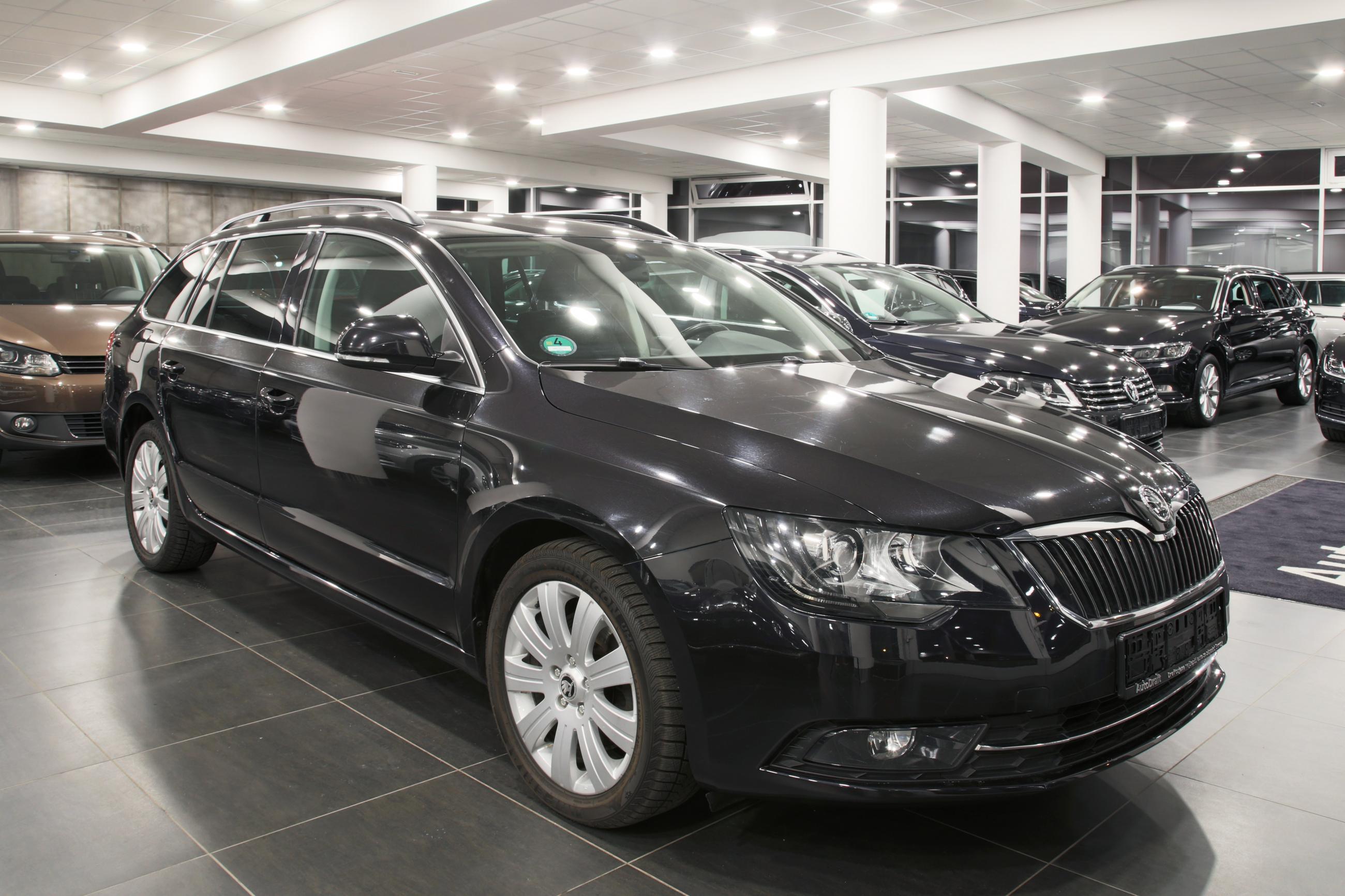 Skoda Superb Combi Ambition 2.0 TDI 125kW DSG - DPH nelze odečíst ...