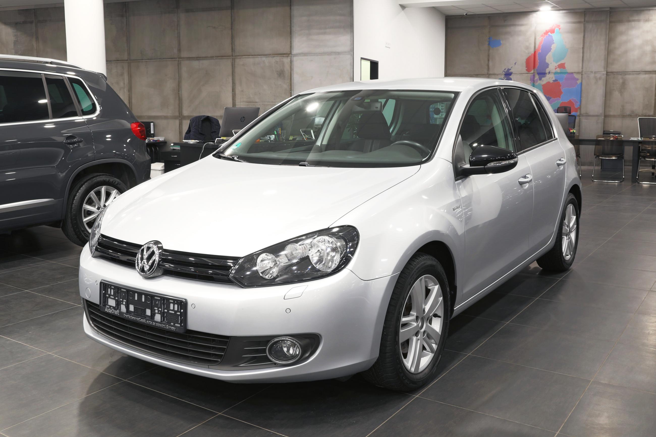 Volkswagen Golf 6 "MATCH" 2.0 103kW DSG - DPH nelze odečíst | Autodraft