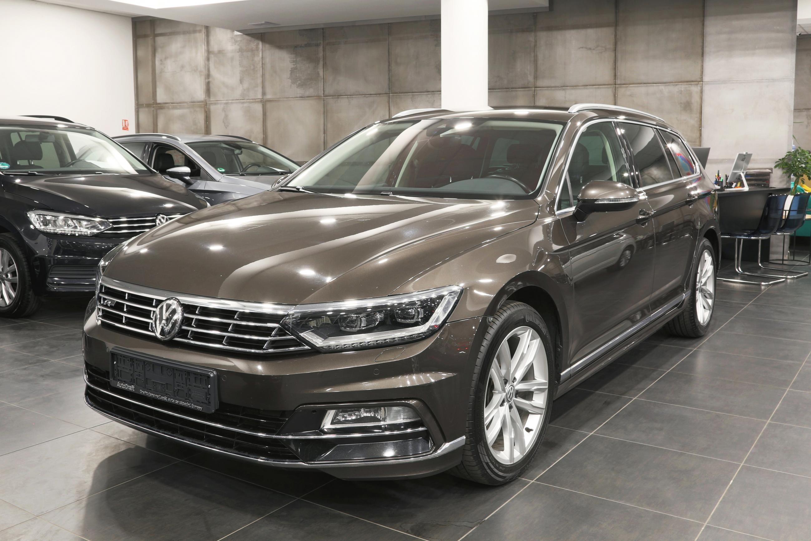 Volkswagen Passat Variant Highline 2.0 TDI 140kW DSG R-Line | Autodraft