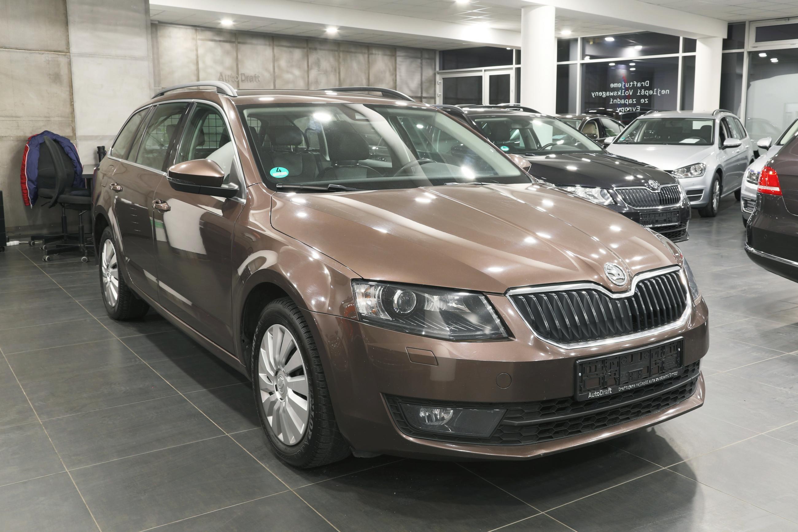Škoda Octavia 3 Combi Elegance 2.0 TDI 110kW DSG | Autodraft