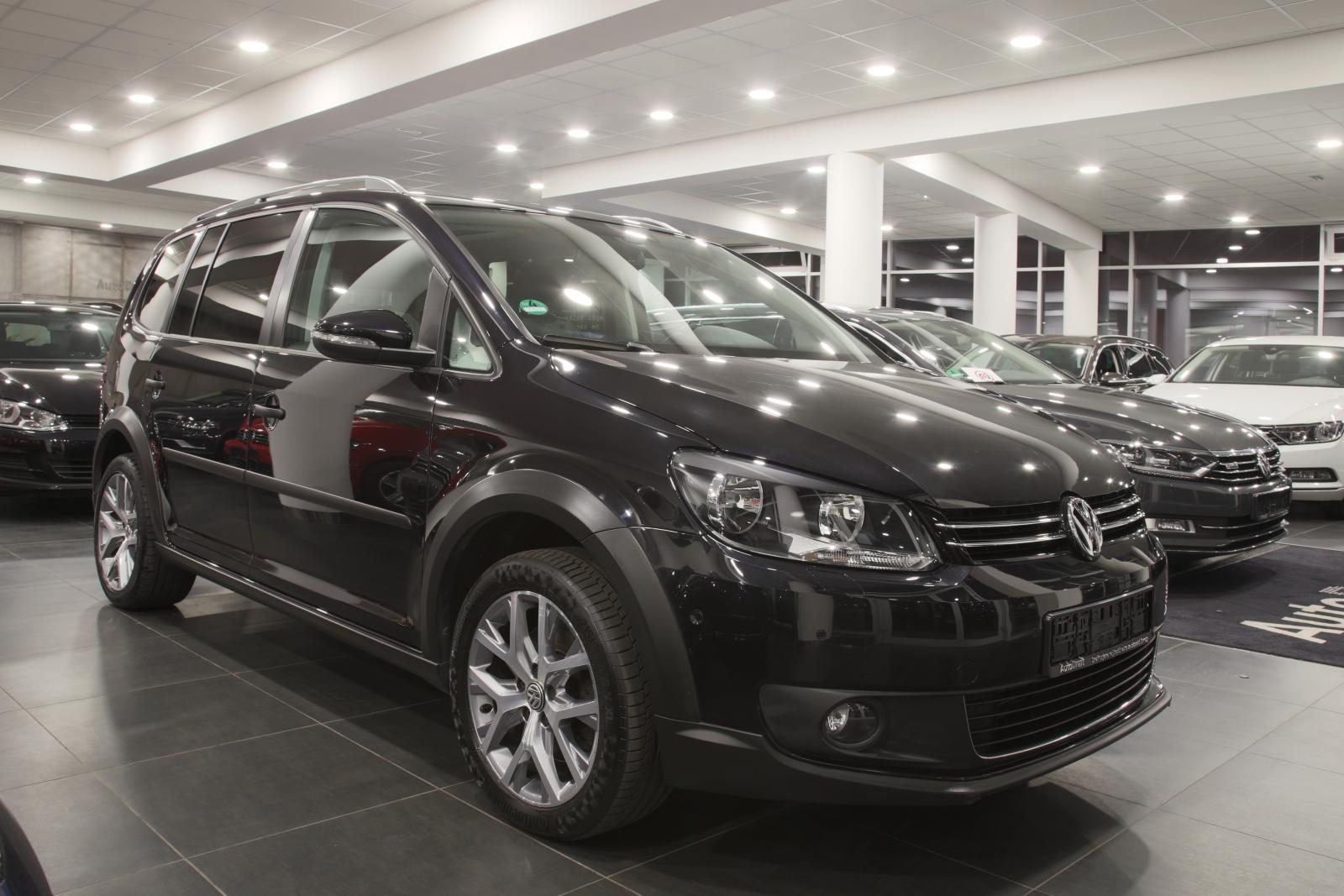 Volkswagen Touran Cross 2.0 TDi DSG 130 kW | Autodraft