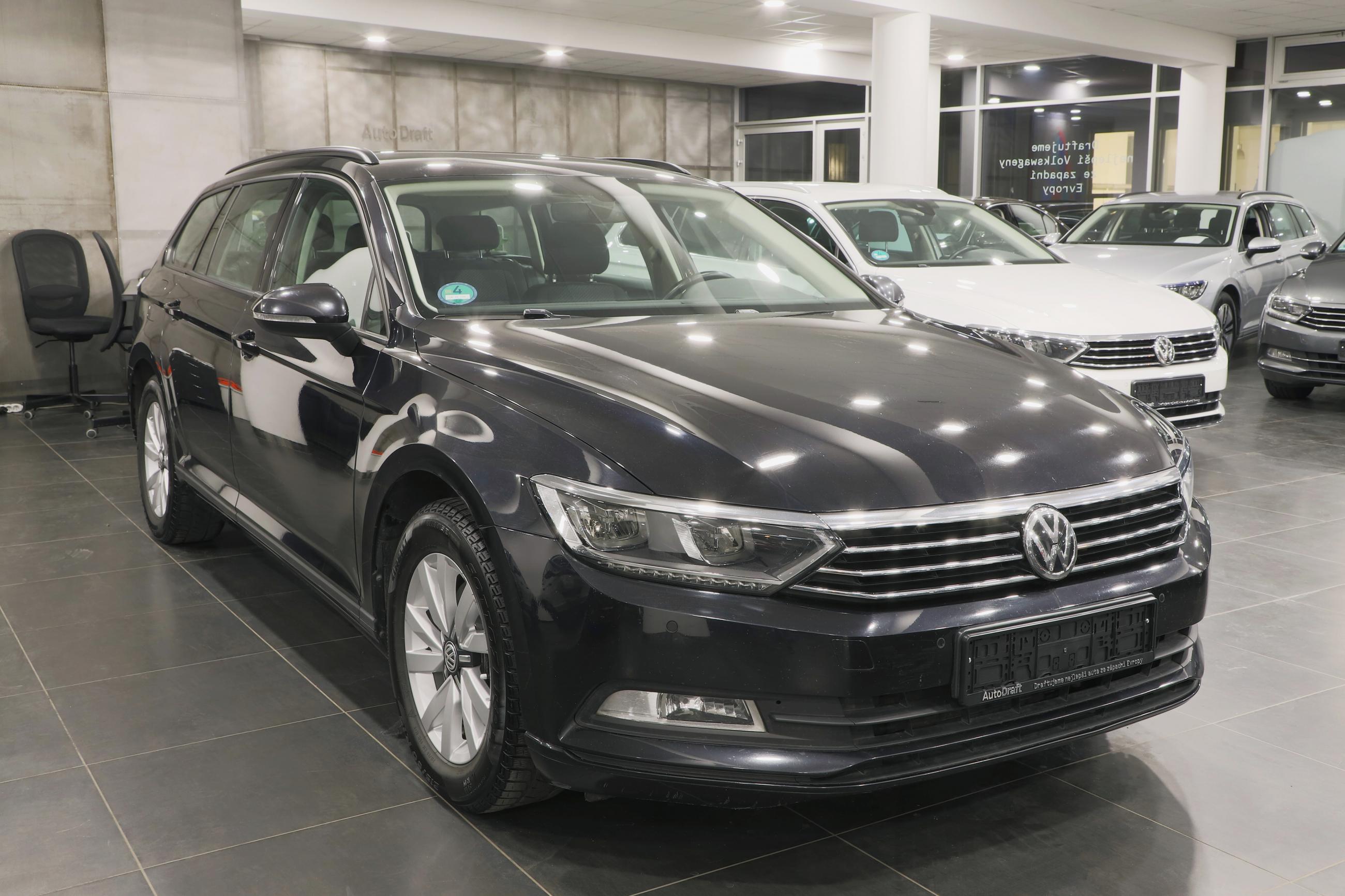 Volkswagen Passat B8 Variant Trendline 2.0 TDI 110kW DSG | Autodraft