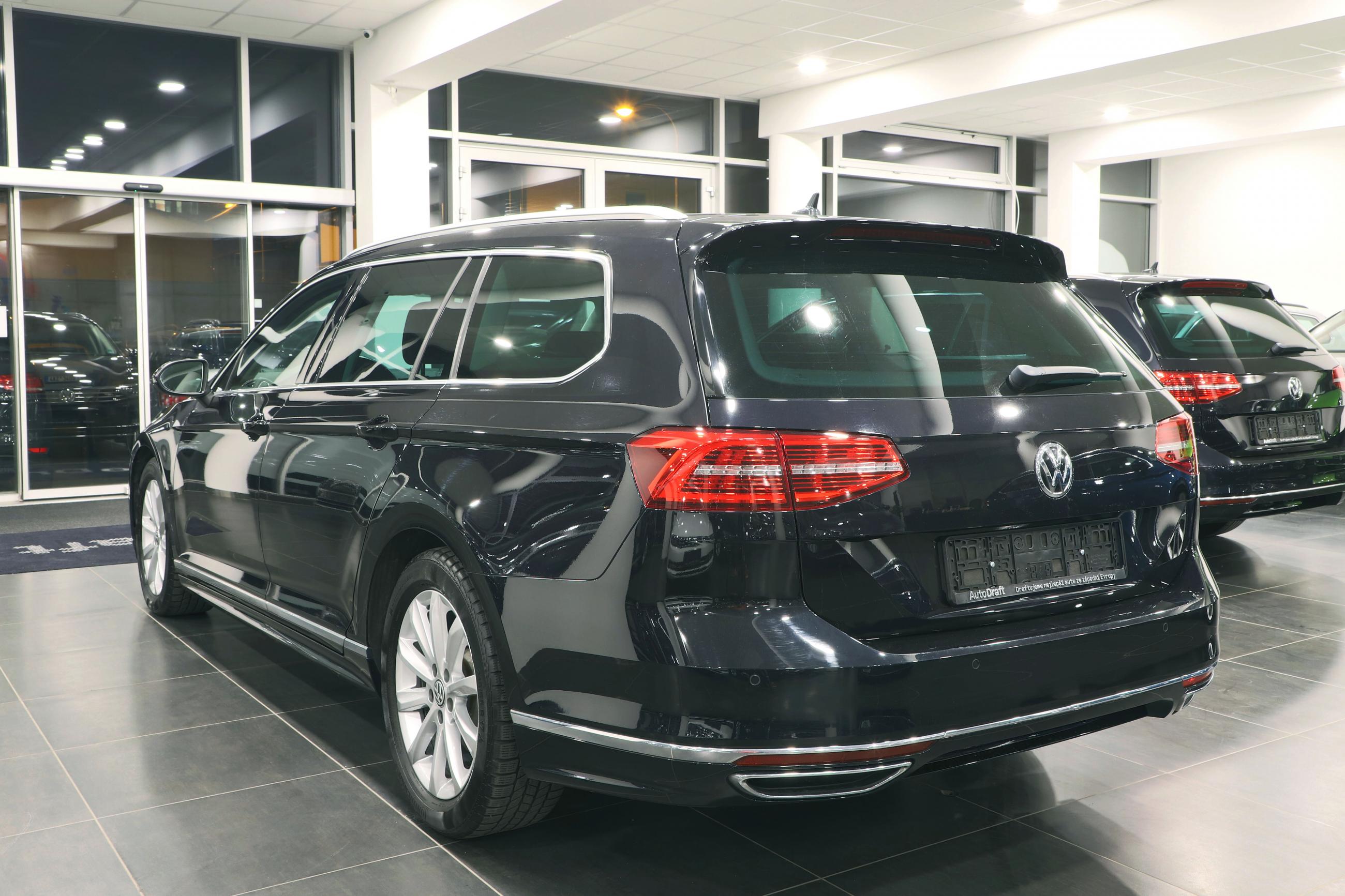 Volkswagen Passat B8 Variant Highline 2.0 TDI 140kW R-Line | Autodraft