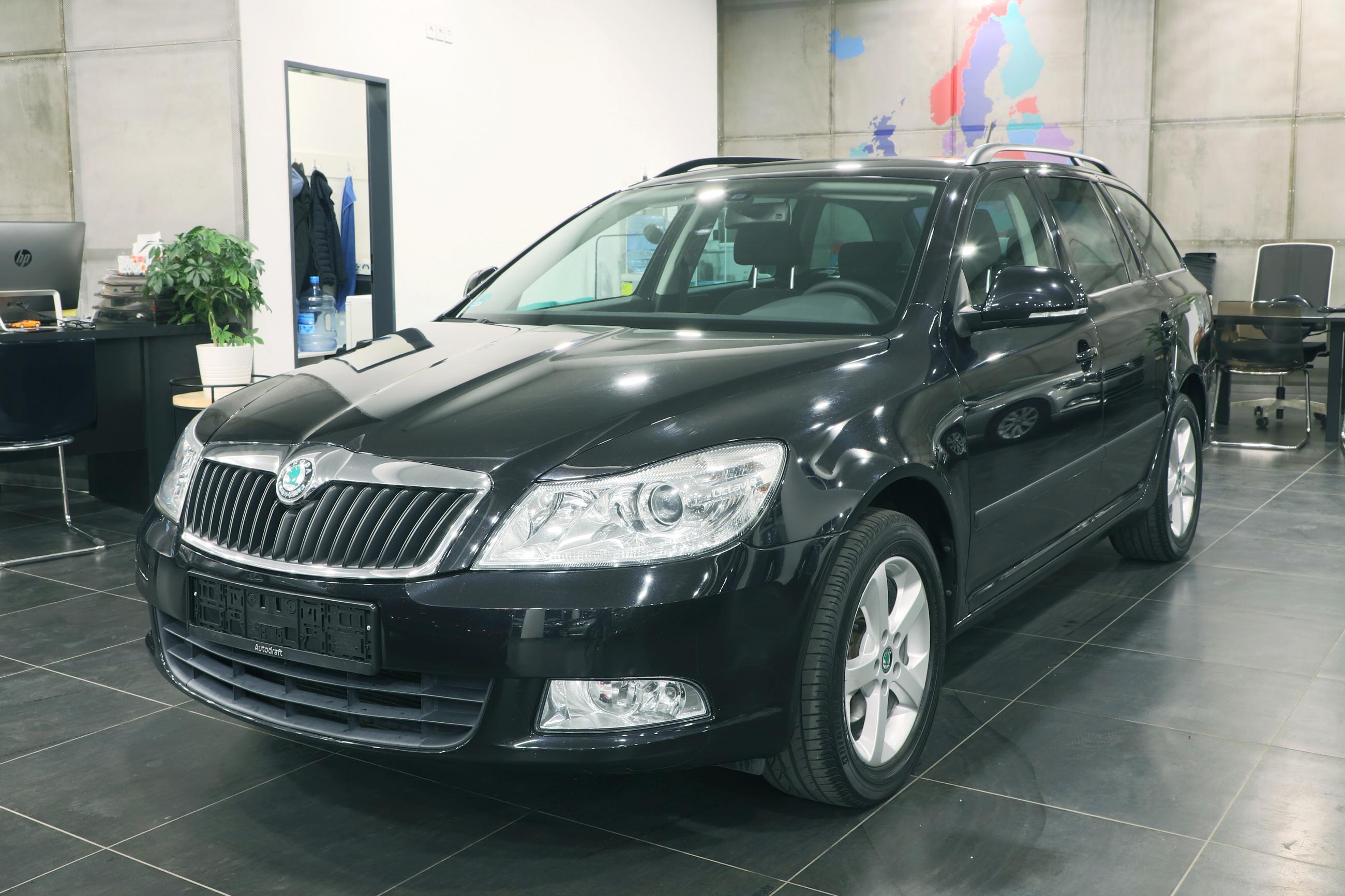 Škoda Octavia 2 Combi 2.0 TDI 103kW / DPH nelze odečíst | Autodraft