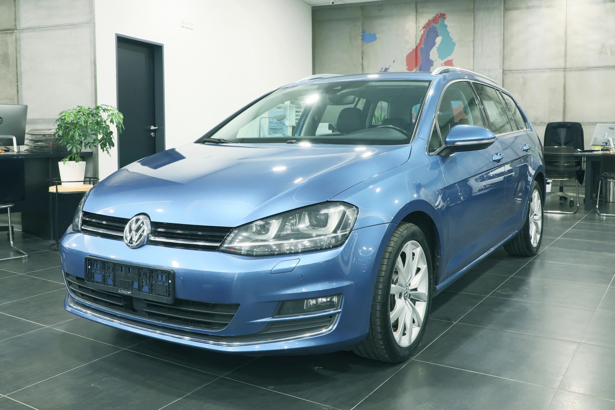 Volkswagen Golf 7 Variant Highline 2.0 TDI 110kW DSG / Webasto | Autodraft