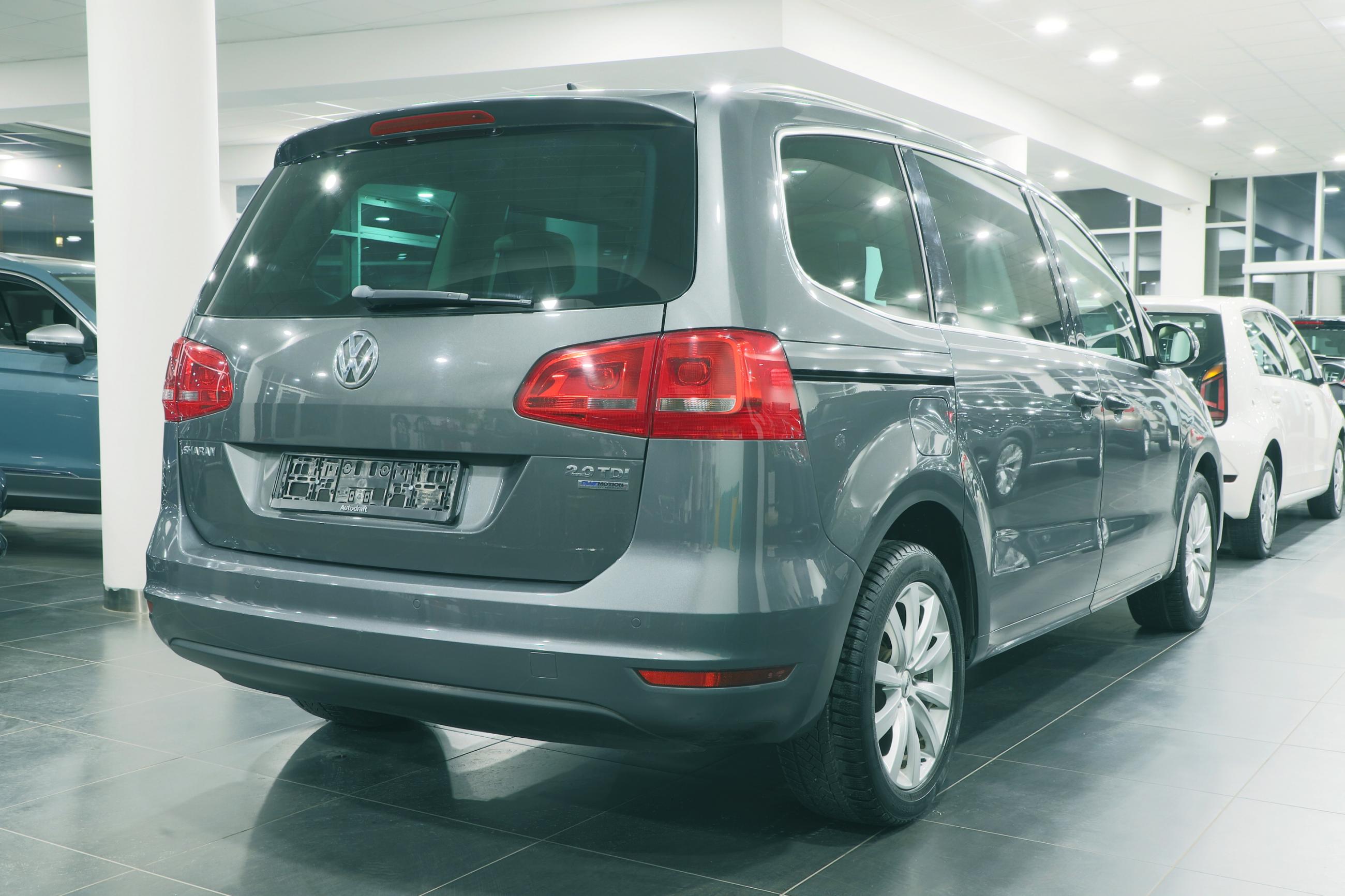 Volkswagen Sharan 2.0 TDI 103kW DSG Highline / Webasto | Autodraft