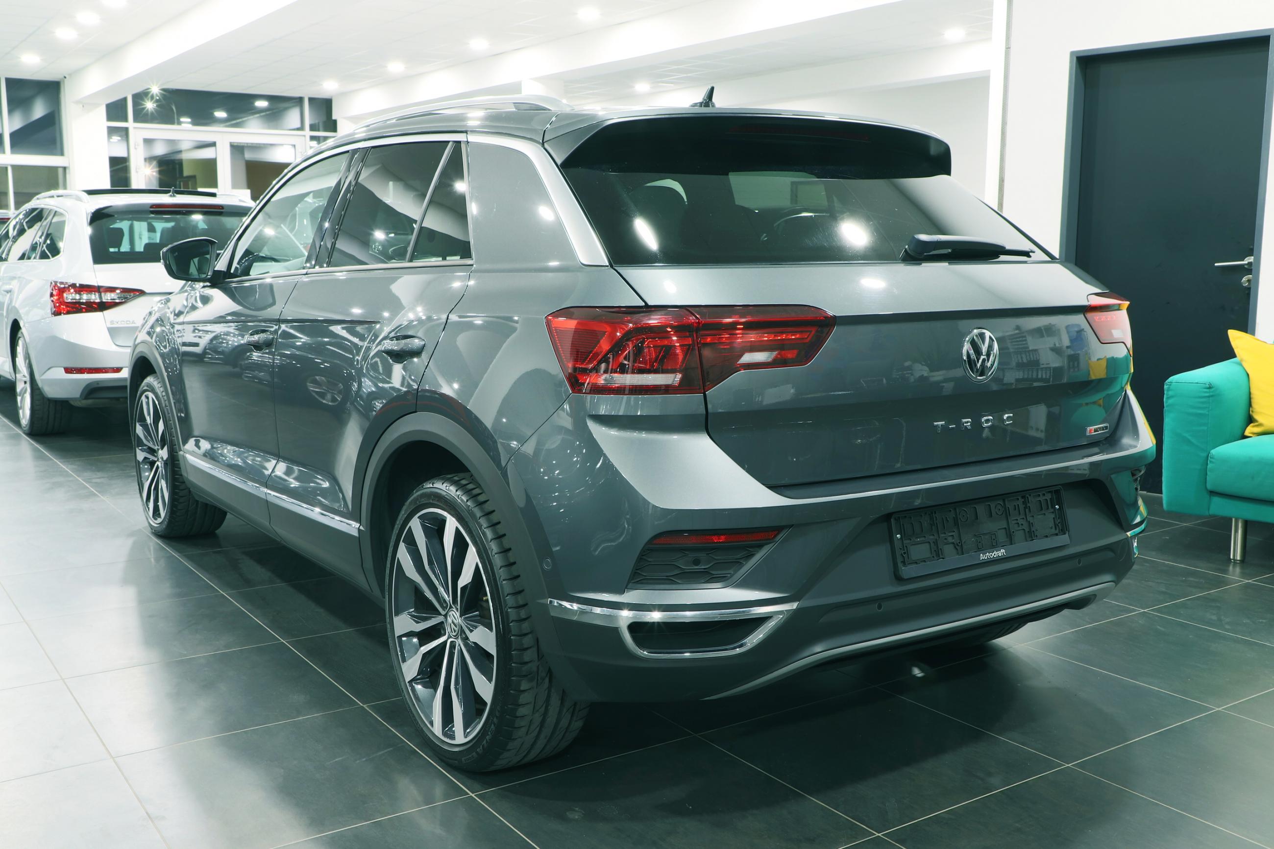 Volkswagen T-Roc Sport 4x4 2.0 TSI 140kW DSG / Active info Display ...