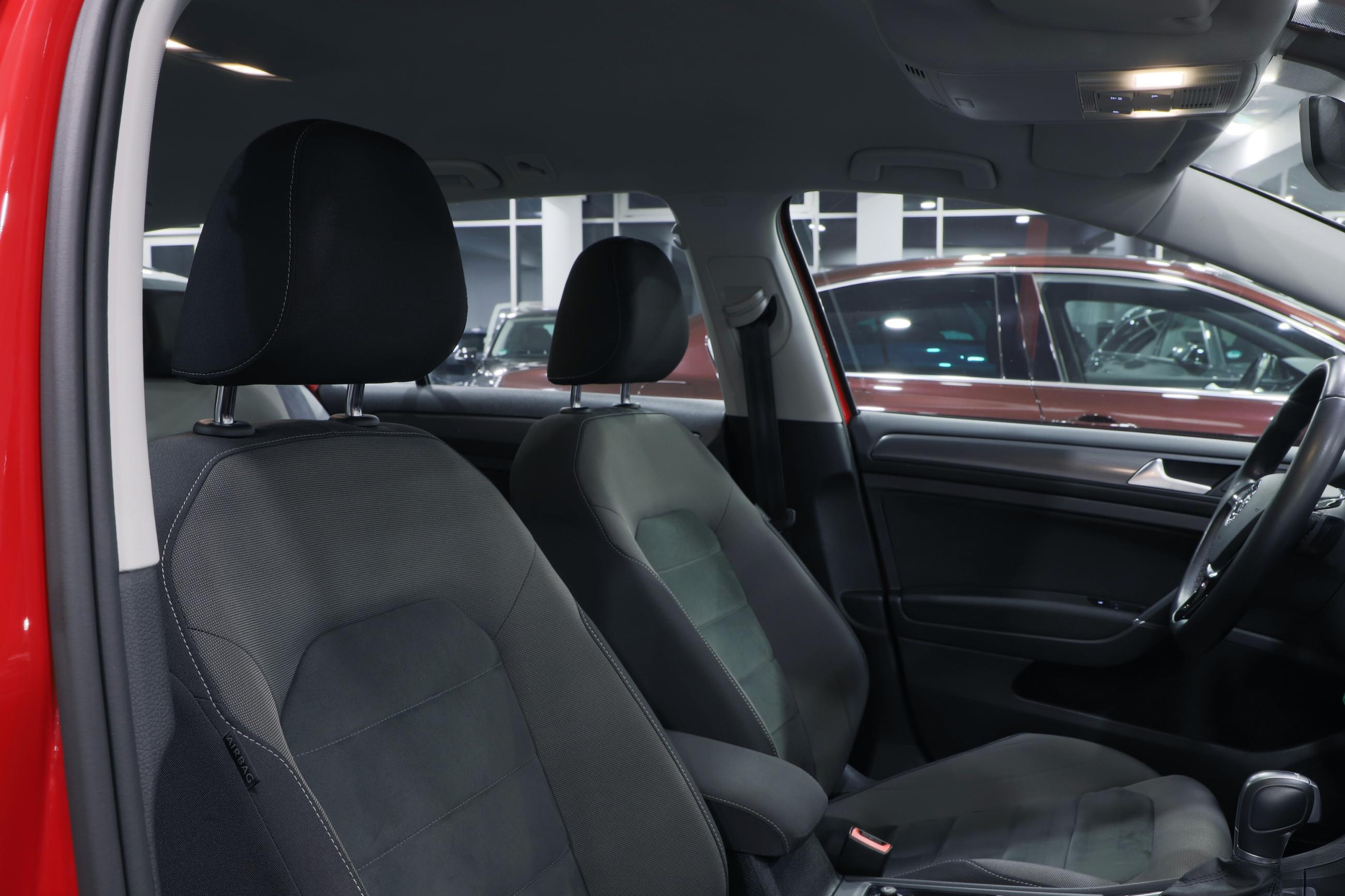 Volkswagen Golf 7 Variant Comfortline 1.6 TDI 85kW DSG | Autodraft