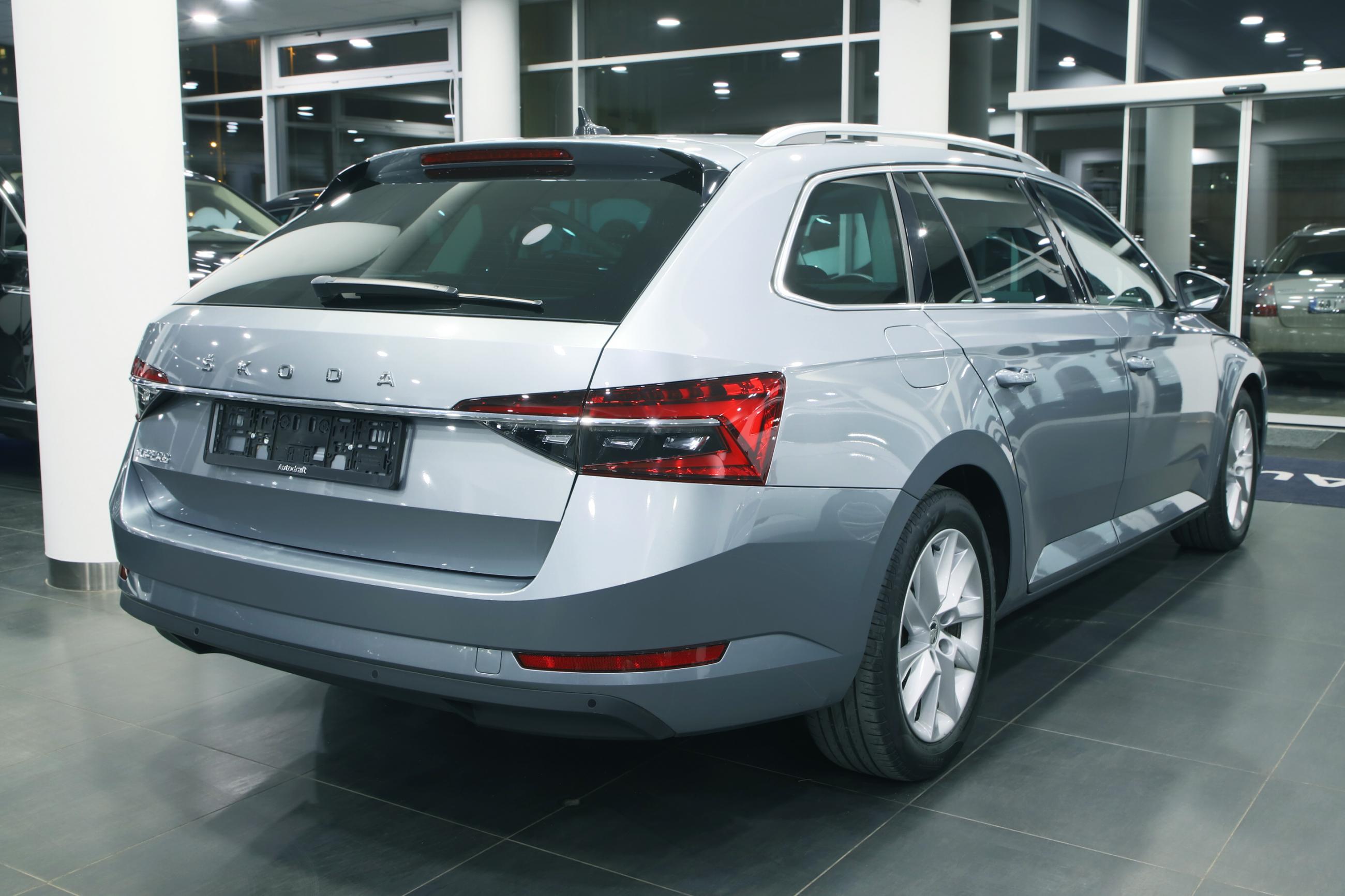 Škoda Superb 3 Combi Style 2.0 TDI 140kW DSG / Facelift 2020 / Webasto ...