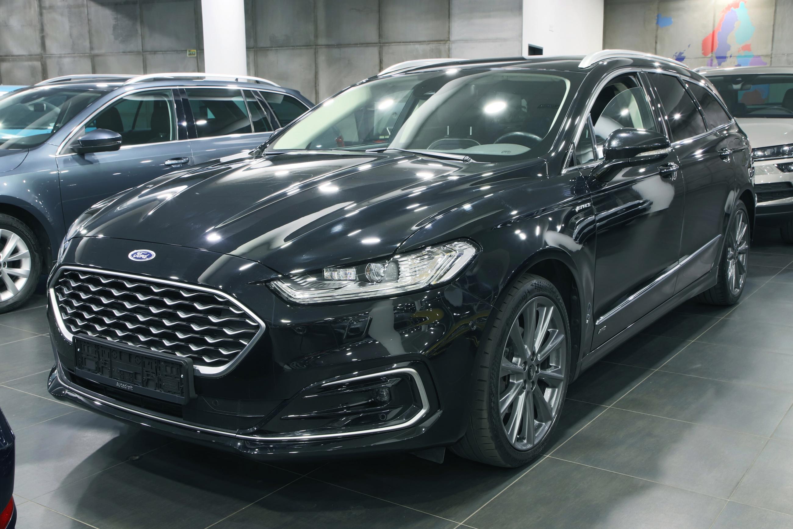 Ford Mondeo 2.0 EcoBlue 140kW 4x4 AUT. Vignale / ALU 19" | Autodraft